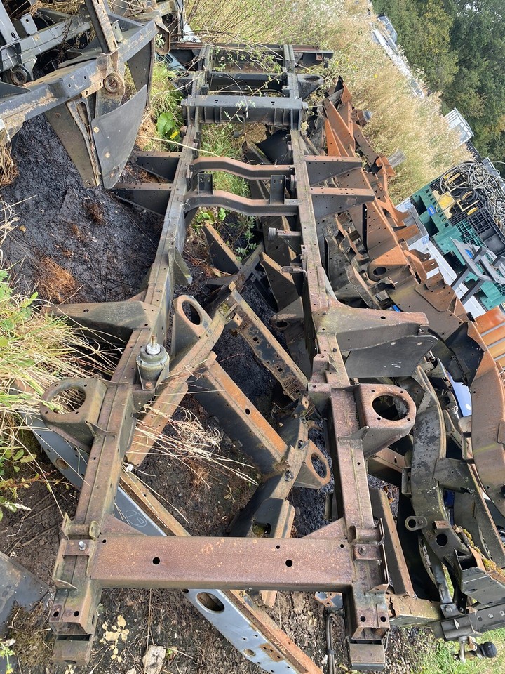 Genuine Land Rover Defender 110 TDCI / PUMA chassis in original ...