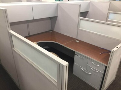 Cubicles & Systems Furniture - Cubicle Power
