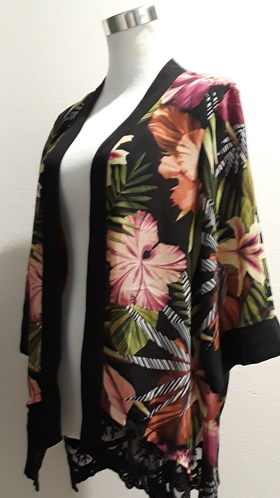 Thalia Sodi Women's Open Front Lace Crochet Hem Top Floral Black Multi ...