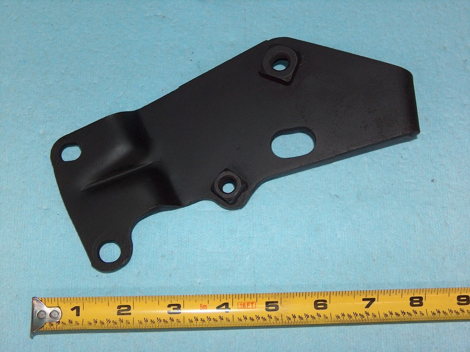 1978-1981 GM G-Body Hurst Saginaw 4 Speed Transmission Mounting Bracket ...