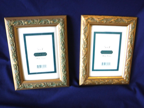Vtg~Matching~Pair~Ornate Gold Frames~Green Accents~5x7 image~7x9~Easel ...