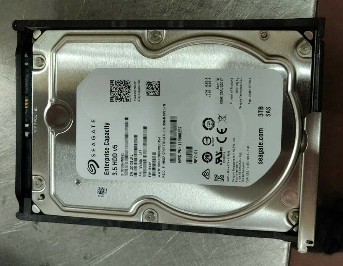 EMC 005052088 118000257 3TB 7.2K RPM SAS 6G 3.5'' Hard Disk Drive | eBay