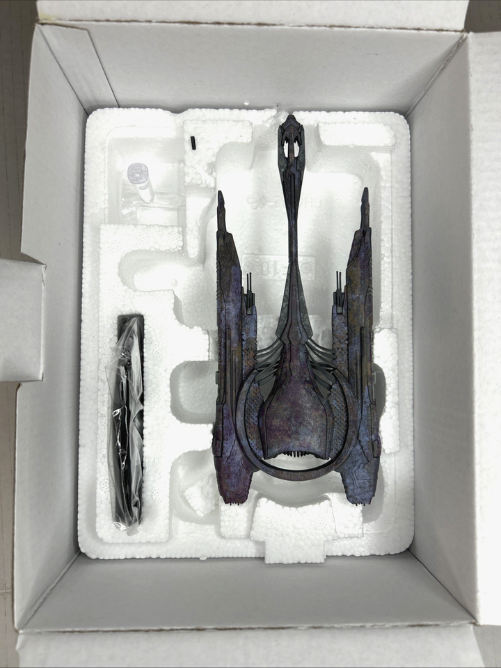 Eaglemoss - Star Trek Discovery Starships Collection: Klingon Qoj Class ...