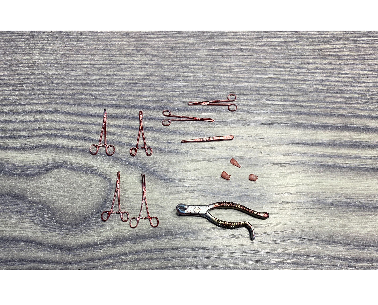 DAMTOYS DAM GK024 1/6 SPADE 8 ARCHIBALD Pliers & Surgical Scissors ...