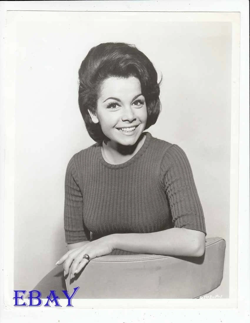 Annette Funicello Hot