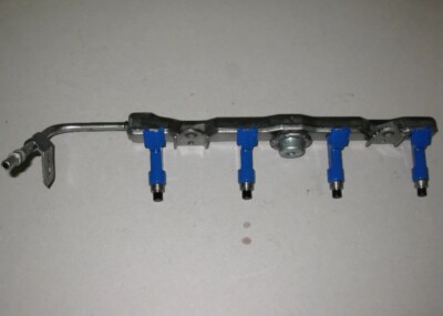 2000-2004 Toyota Corolla 1ZZFE 1ZZ Fuel Injectors & Rail 2000 2001 2002 ...