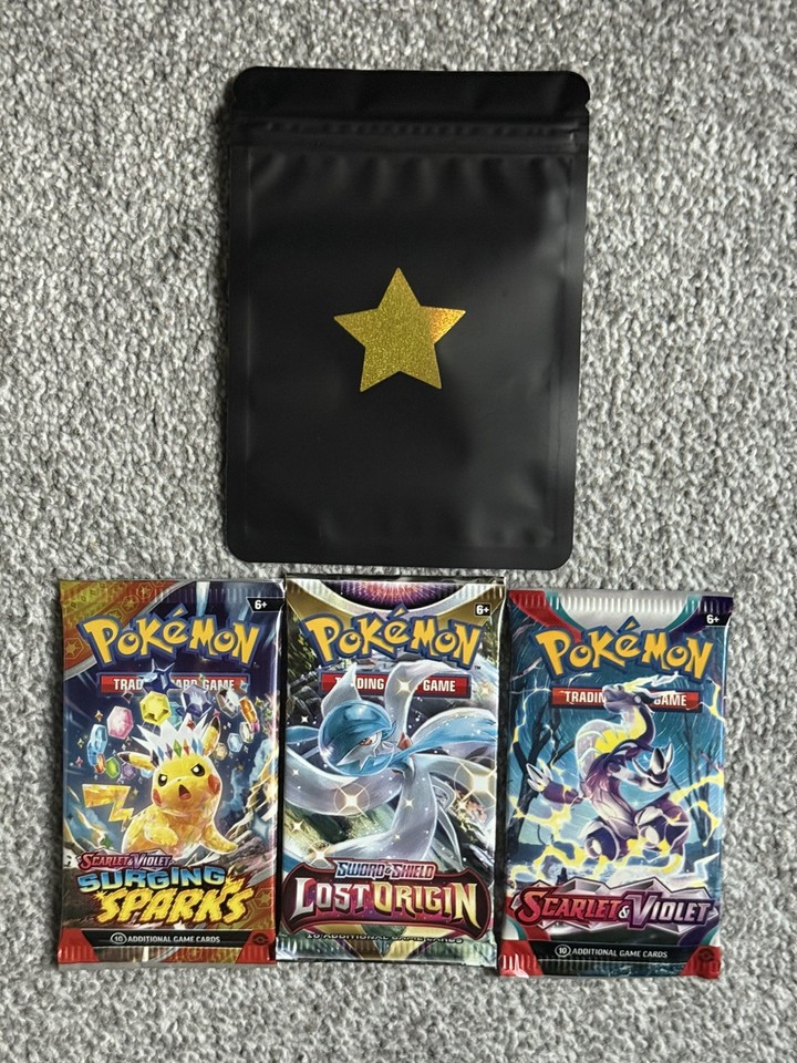 Pokémon TCG Mystery Bundle - 3 Booster Packs PLUS Mystery Star item ...