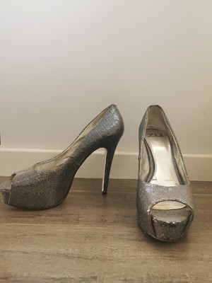 Pre-Owned Worn Stiletto Heels AU Size 8 Silver Glitter | eBay