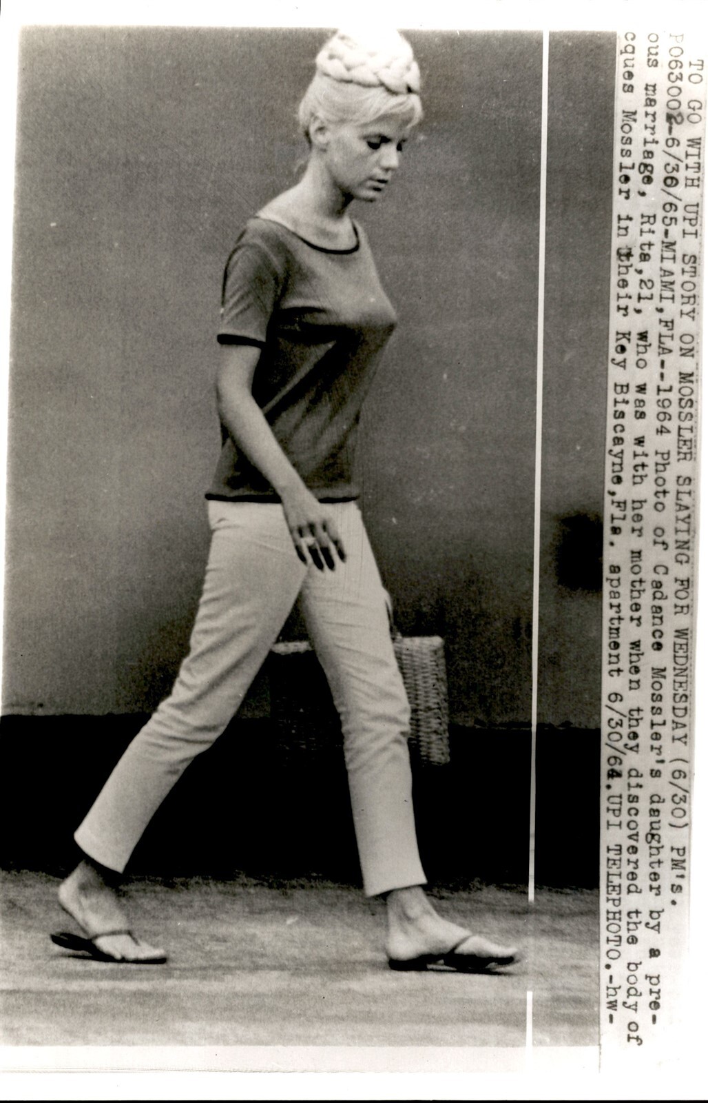 GA164 1965 Wire Photo CANDACE MOSSLER DAUGHTER RITA Sexy Blonde Miami ...