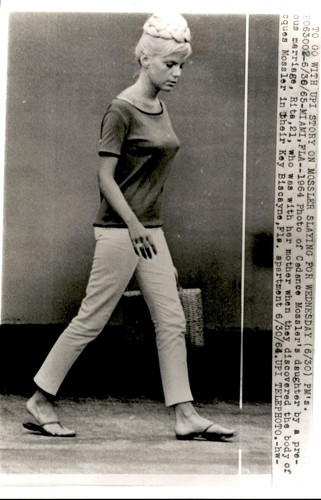 GA164 1965 Wire Photo CANDACE MOSSLER DAUGHTER RITA Sexy Blonde Miami ...