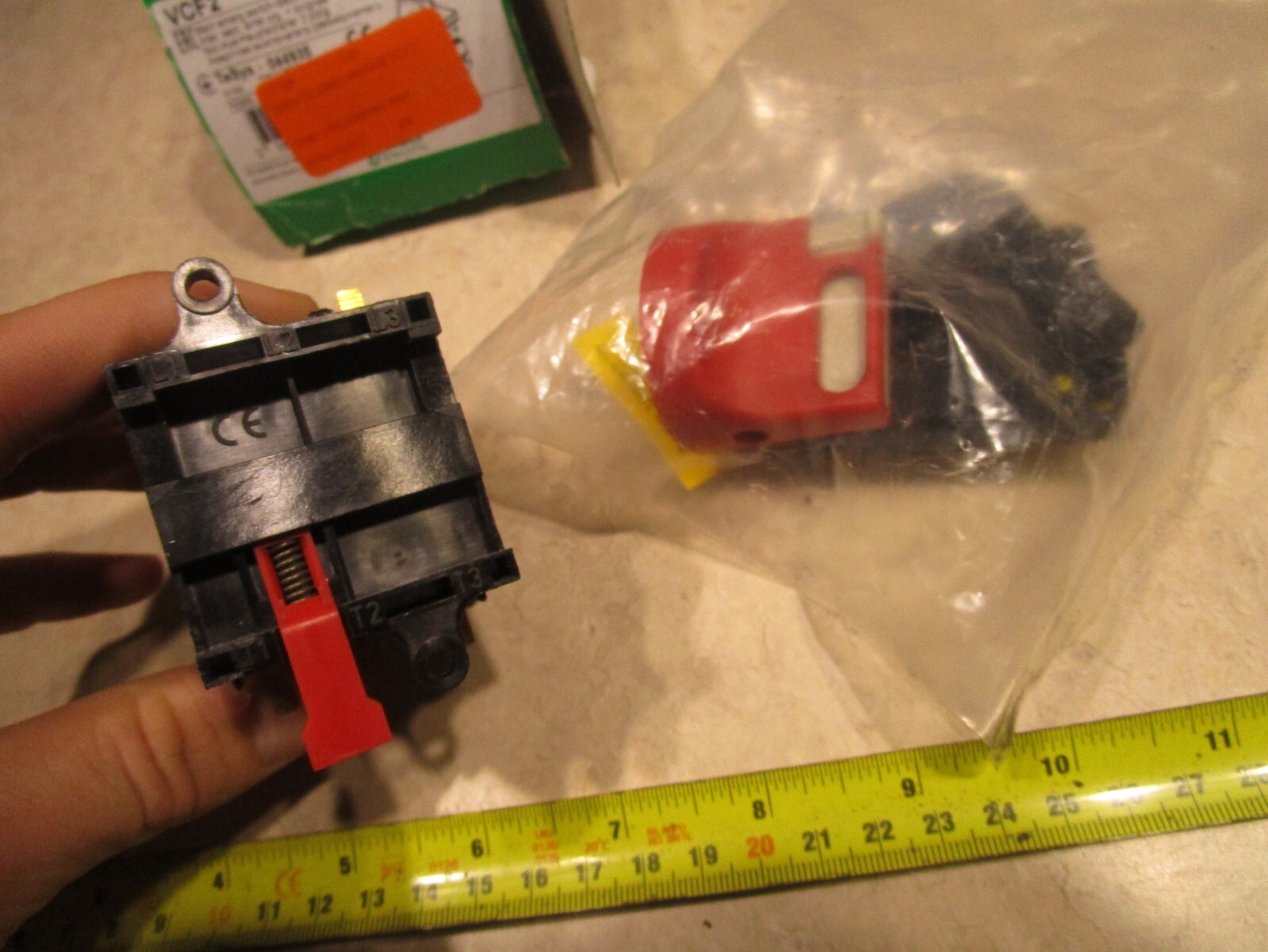 SCHNEIDER ELECTRIC VCF2 EMERGENCY STOP 690 VAC OPERATING VOLTAGE, P0225 ...