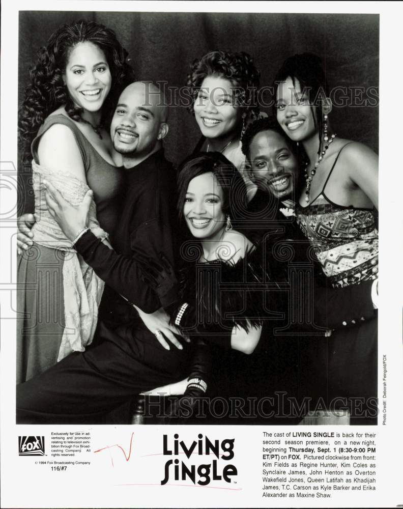 Living Single Cast Erika Alexander Was Cast To Play Maxine Shaw On