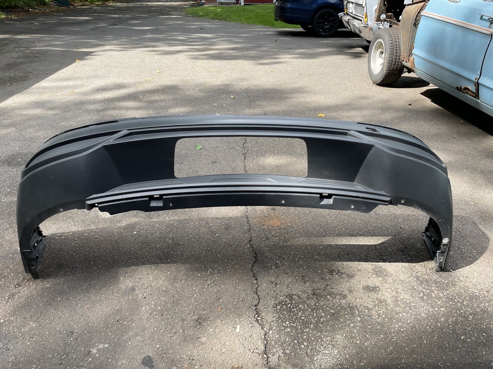 OEM 2018 2019 2020 2021 VW Volkswagen Tiguan Rear Lower Bumper Cover ...