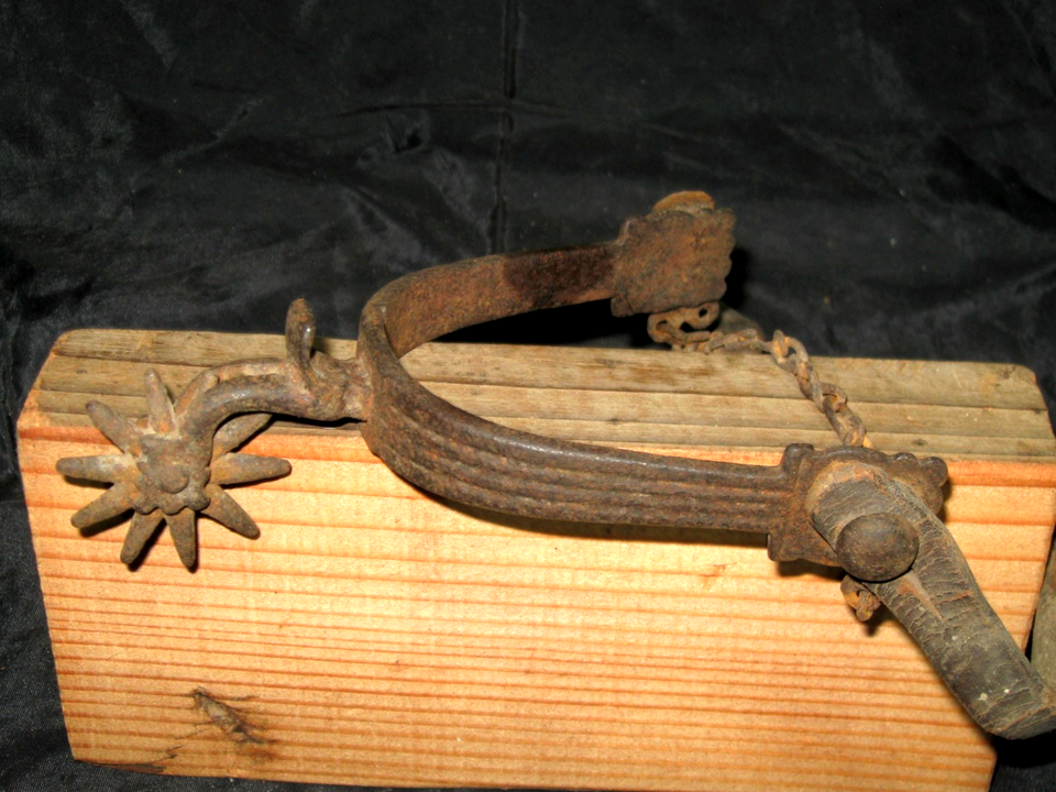 Old August Buermann Drop Shank Antique Iron Single Spur w/ Heel Chain ...