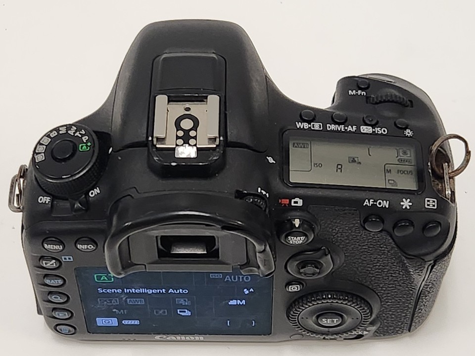 Canon EOS 7D Mark II 20.2MP Digital SLR Camera Black (Body Only) PRE ...