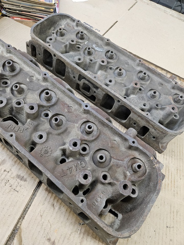 1969 Big Block Chevy BBC 396 427 Rectangle Port Heads 3919840 840 D-4-8 ...