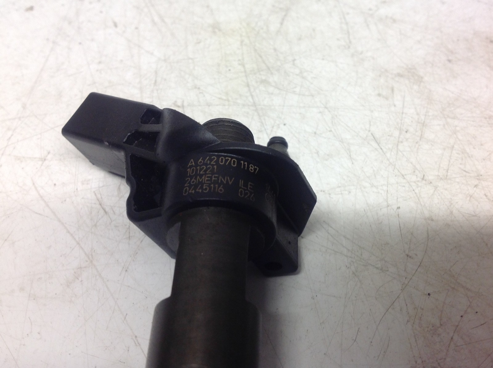 MERCEDES E CLASS 2012 E350 CDI DIESEL FUEL INJECTOR A6420701187 GENUINE ...