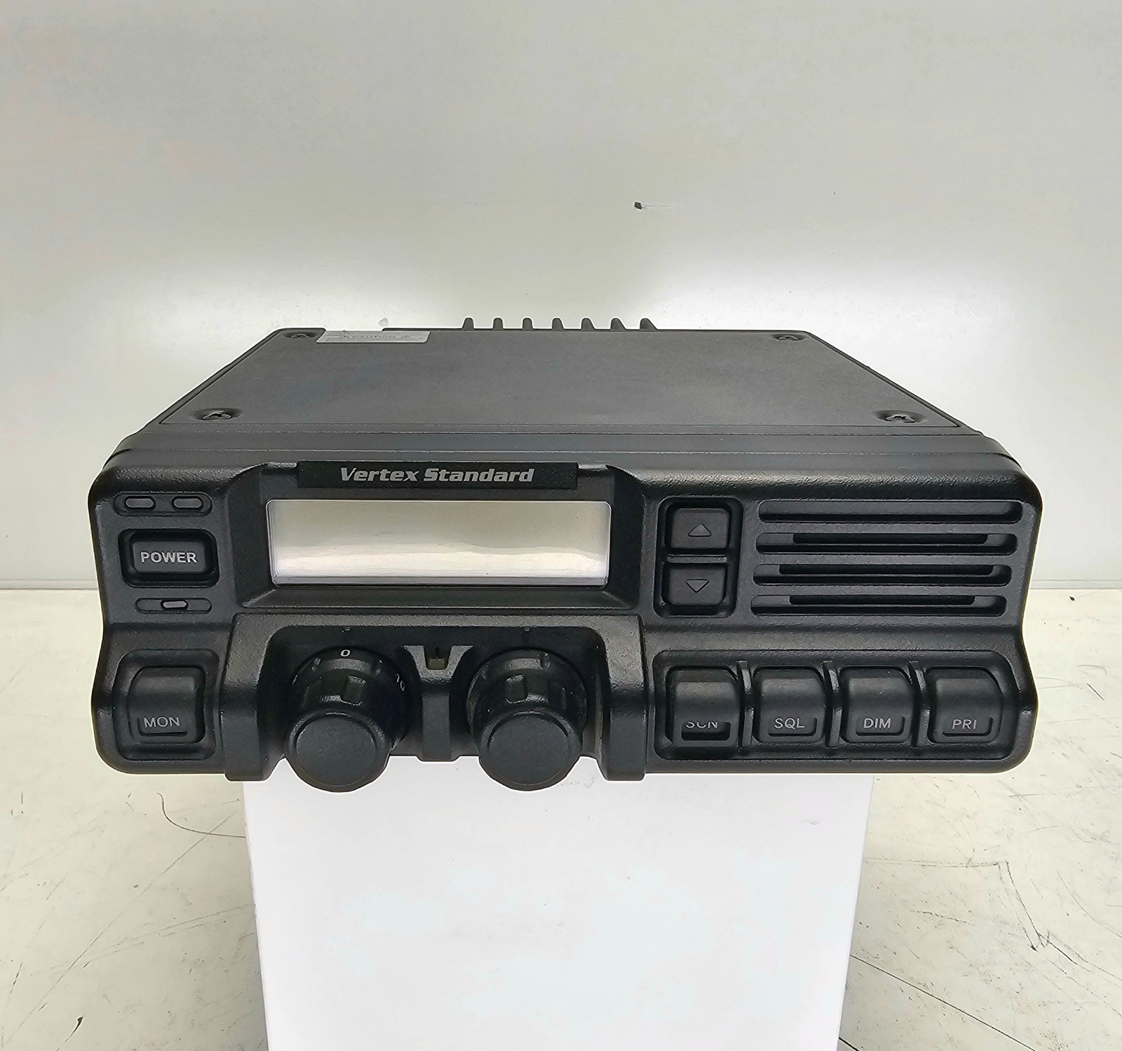 Vertex VX-4000-V VHF 134-160MHz 250 Ch 50 Watt Mobile Radio (Complete ...