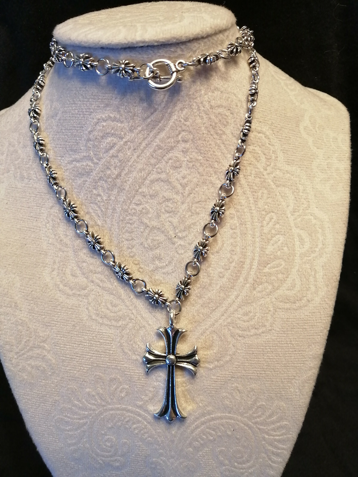BIKER SILVER CROSS NECKLACE UNISEX CH STYLE - SIZE 22" - Gem