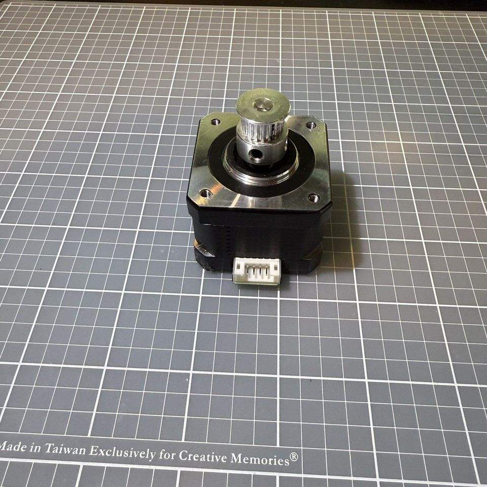 MOONS Stepper Motor NEMA 17 C17HD40102-01N Wanhao Monoprice 3D 3P ...