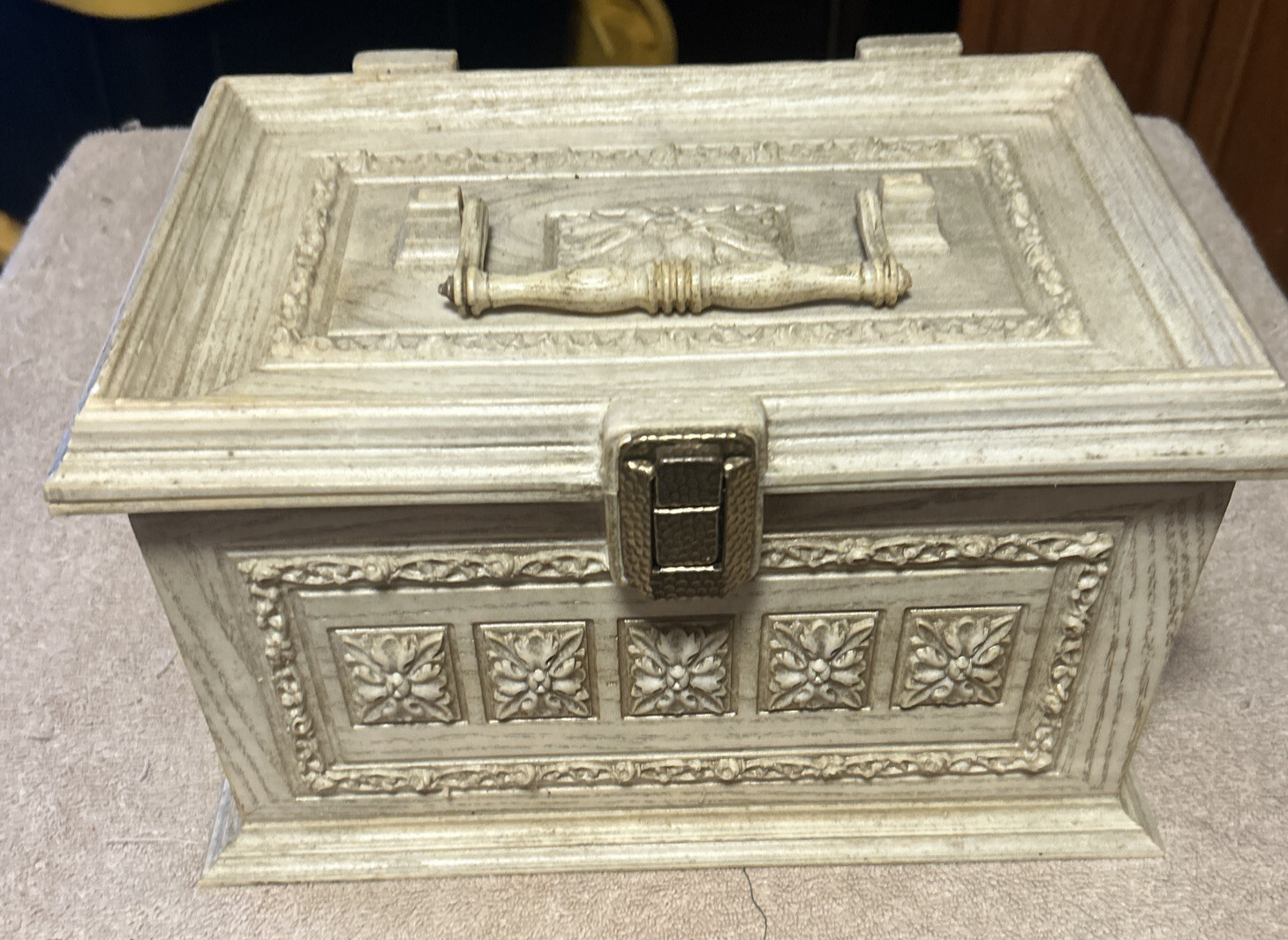 Vintage Max Klein Sewing Box Faux Wood Plastic Storage with Contents ...