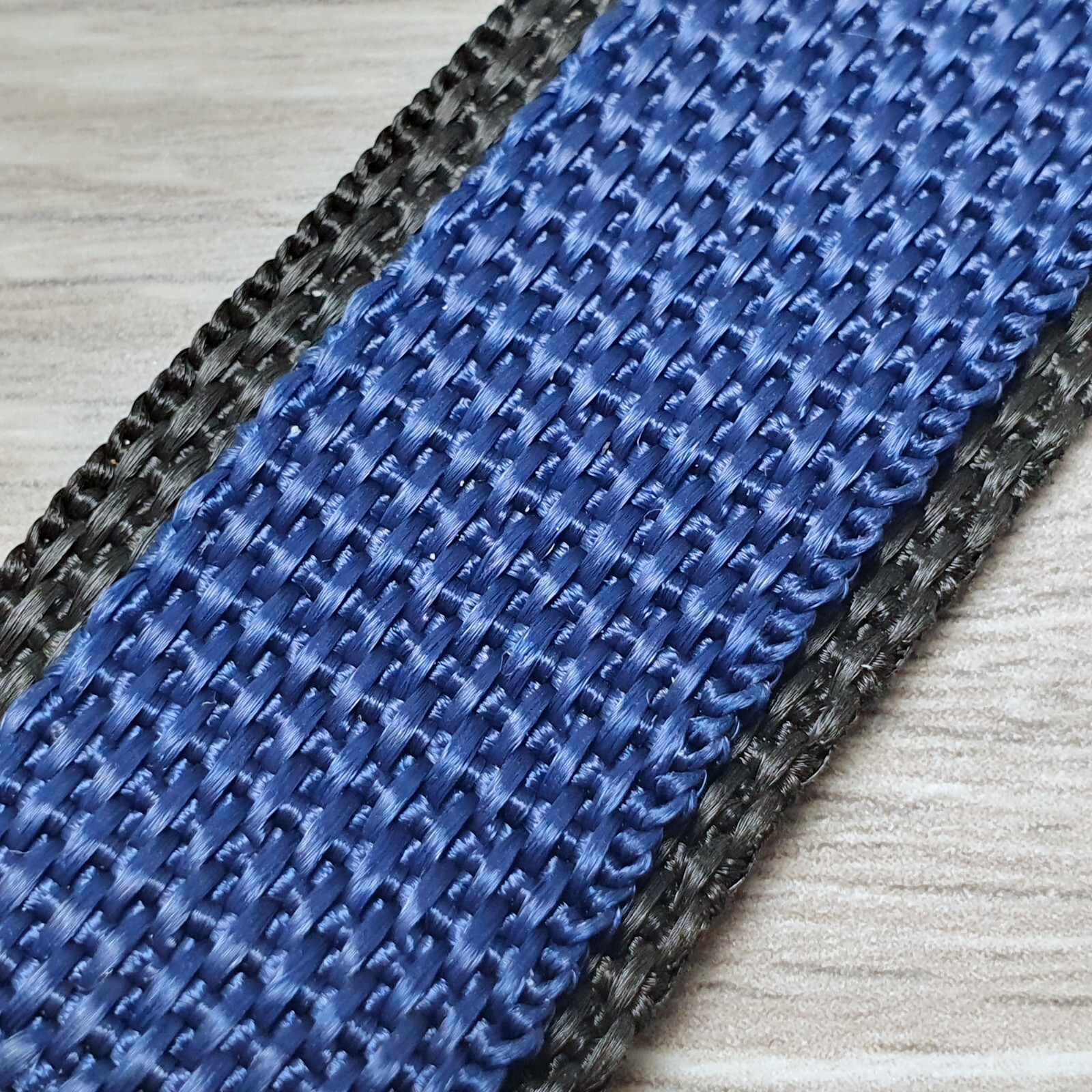 Wrap Around Hook And Loop Nylon Sports Watch Strap Band Mens Womens ...