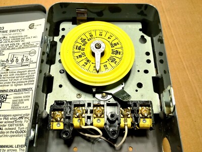 Intermatic 120v 24 Hour Mechanical Timer Dial Time Switch T103 Gray Box ...