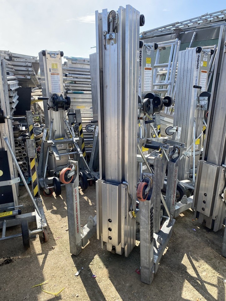 2018 SL15 Sumner Material Lift 4.9m (Genie Lift) Supplied with LOLER ...