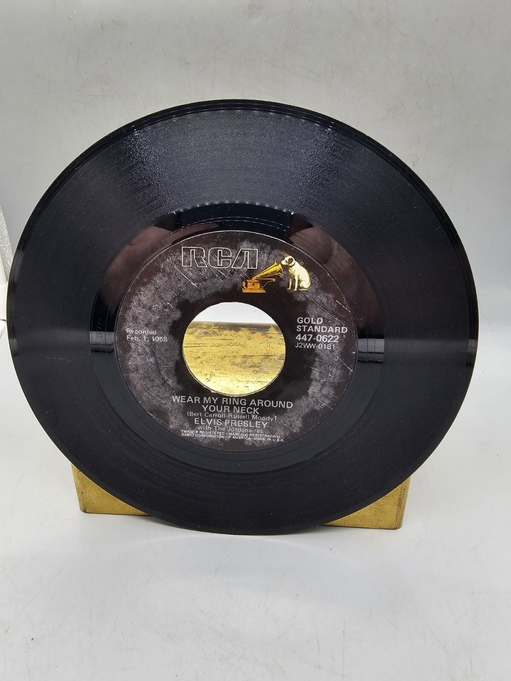 Elvis Presley (45 RPM Vinyl) Doncha' Think it's Time / Wear my Ring ...
