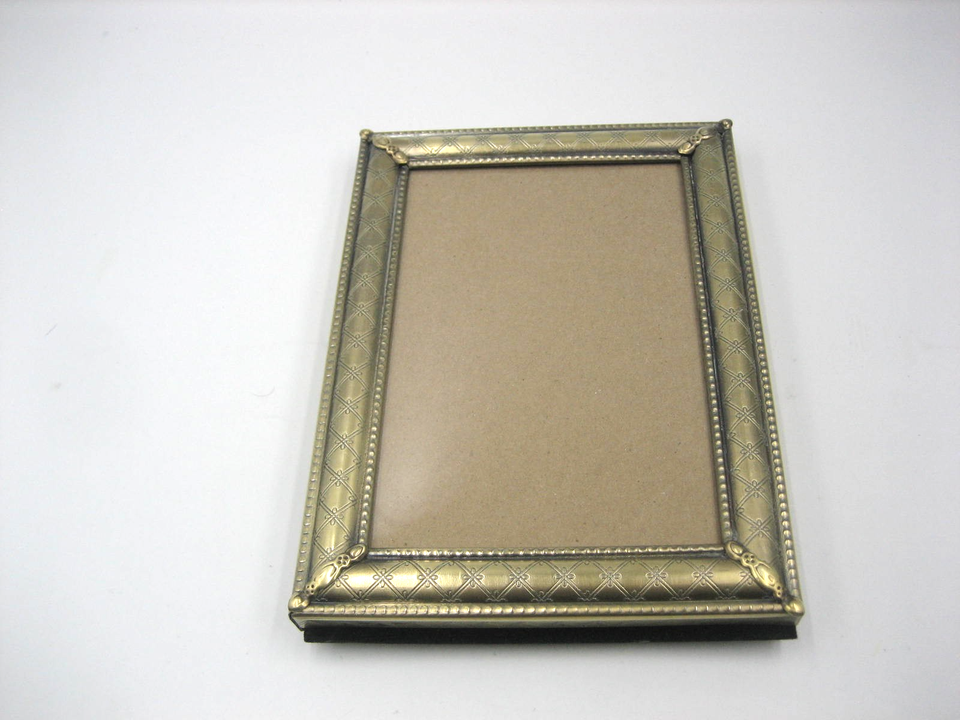Vintage Picture Frame Gold Hollywood Regency 4 x 6 Velvet Back Easel | eBay