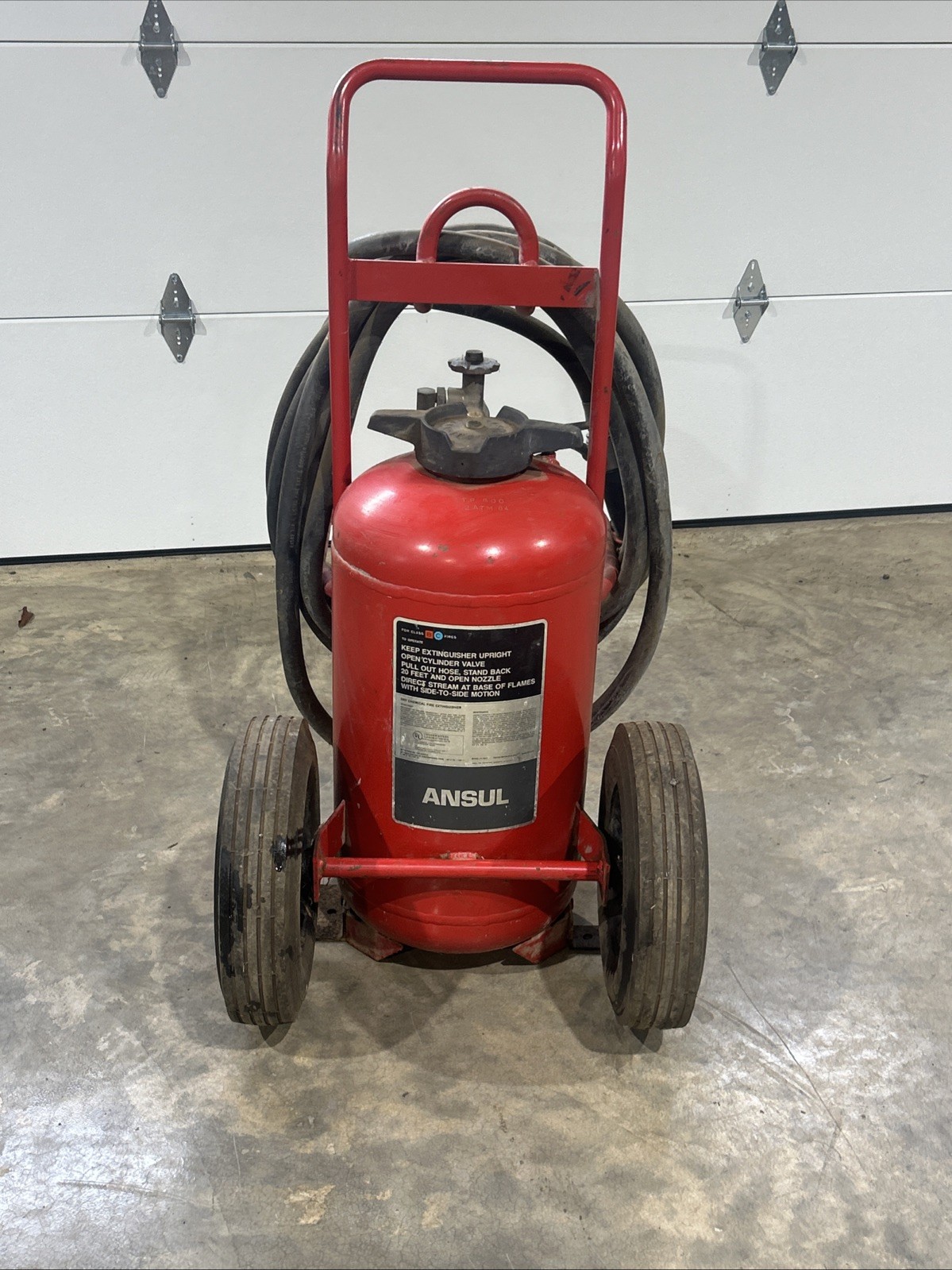 Ansul dry chemical fire extinguisher Model L-k-150D Class B,c Fires Wheeled Fire | eBay
