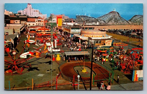 Postcard CA Long Beach Nu-Pike Cyclone Racer Play Ball Carnival Rides ...