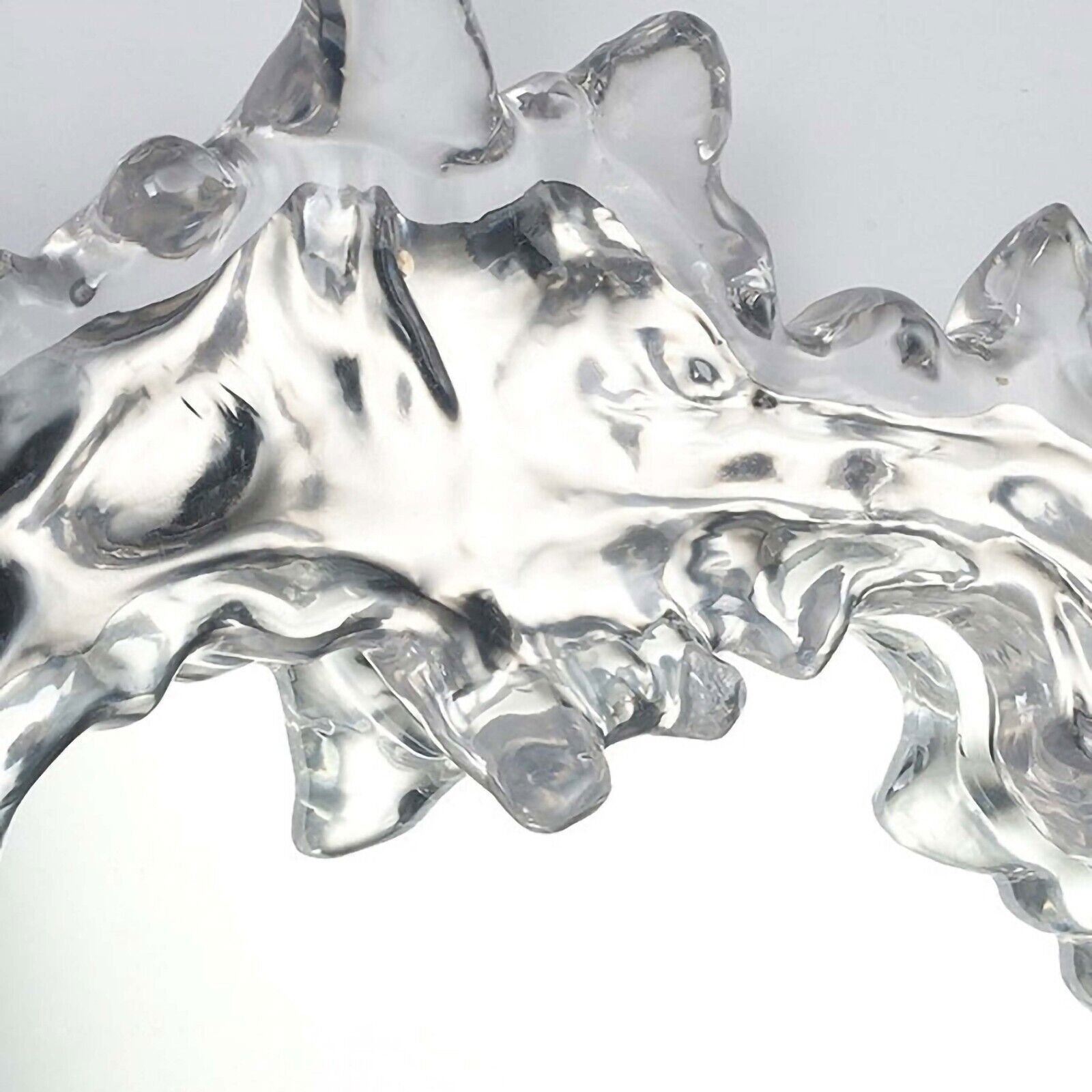 Modern Bathroom Water Splash Mirror, Unique Wall Accent Mirror with LED ...