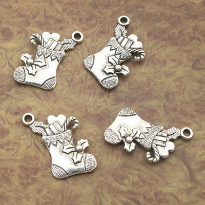 12pcs 21*15mm Tibetan Silver Christmas Gift Sock charm pendants X0126 ...