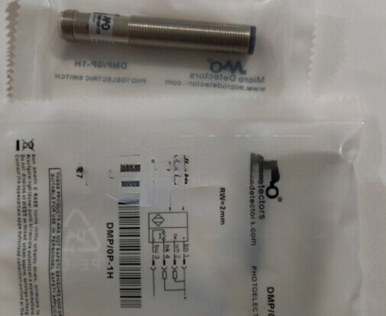 1PCS New For MD MICRO proximity switch sensor DMP/0P -1H | eBay