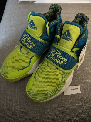 Adidas FY4946 DEEP THREAT J X ALIENS TOY STORY SHOES PIZZA PLANET Kid ...
