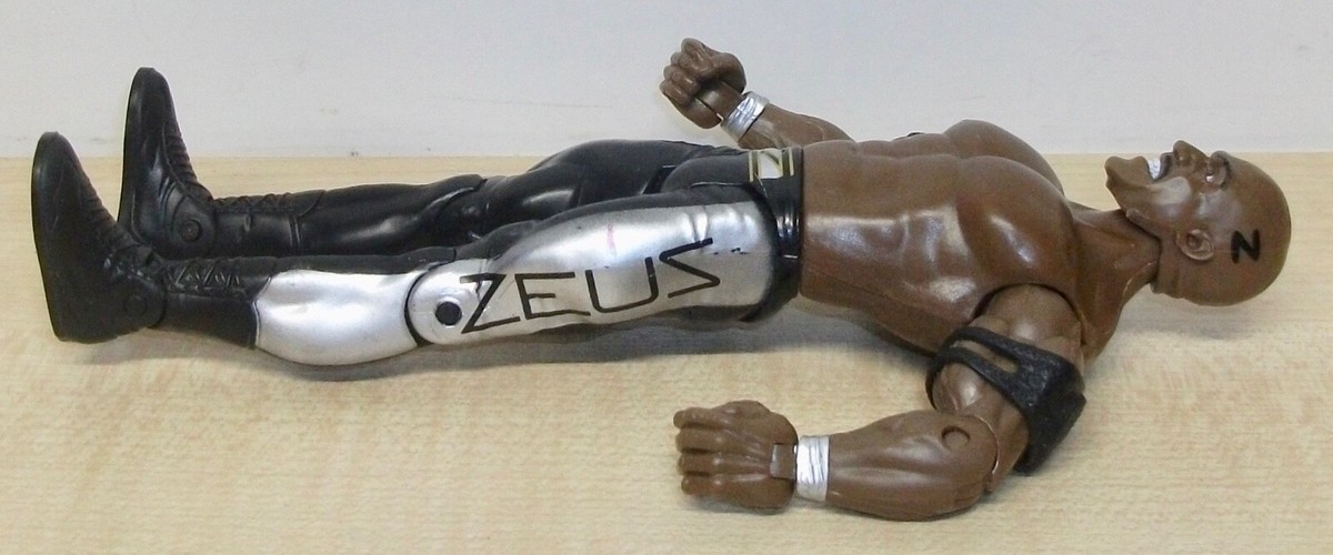 Petit Lister Zeus Legendary Wrestling Match: Hulk Hogan Vs Zeus