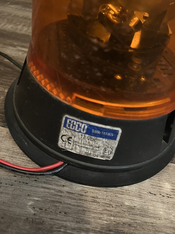 ecco 5800 series rotating beacon light. amber yellow 12vdc USED good ...
