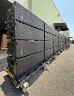 (4) DAS Event 210A Dual 10-Inch Powered Line Array Speaker /W Covers ...