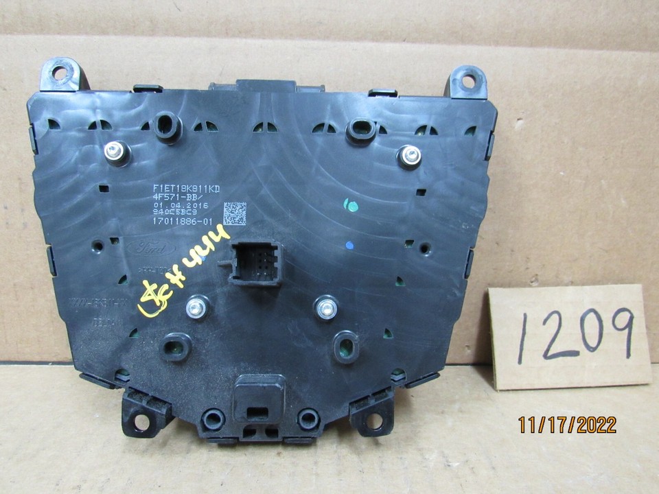 15 16 17 Ford Focus Audio CD Radio Media Dash Control Panel 4F571BB OEM ...