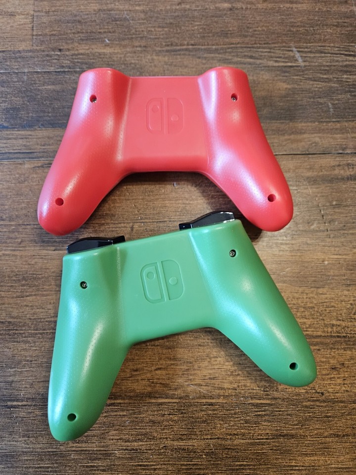 Mario & Luigi Nintendo Switch JoyCon Controller Holders Grips PDP Red ...
