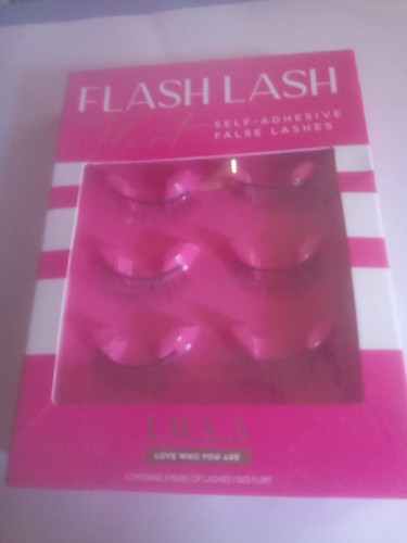 LWYA Flash Lash -FLIRT- (3 pairs) Self-adhesive False Lashes | eBay