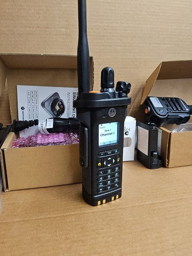 MOTOROLA APX 8000 XE FPP P25 MULTI-BAND RADIO APX8000XE H91TGD9PW7AN ...