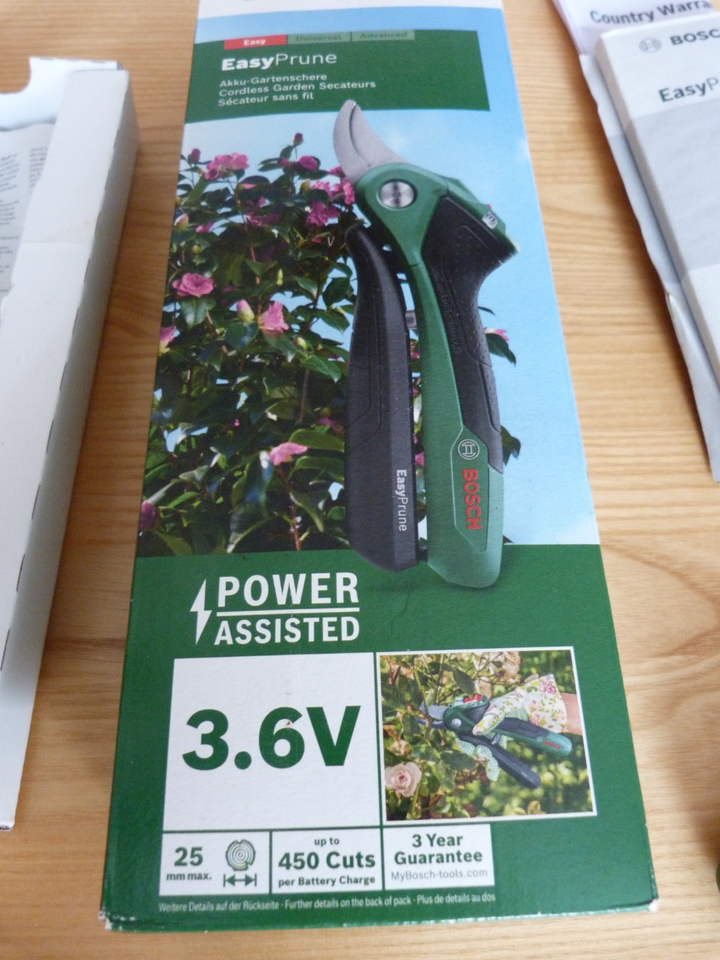 Bosch Akku – Gartenschere Astschere Garten EasyPrune + Ladekabel ...