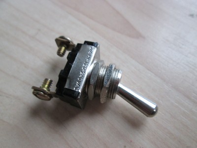 Toggle Switch ON-OFF Single-Pole Single-Throw 1/2" 3/4hp 120-240VAC # ...