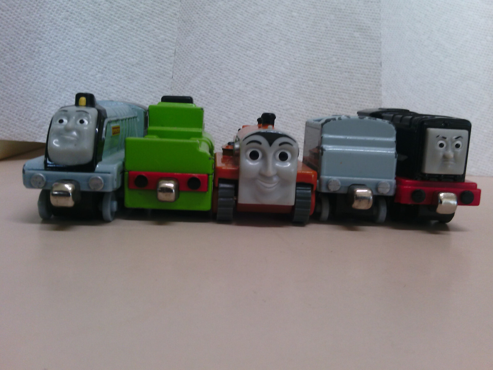 Thomas & Friends Take-Along Travel Tote Carrying Bag Lot of 17 Diecast ...