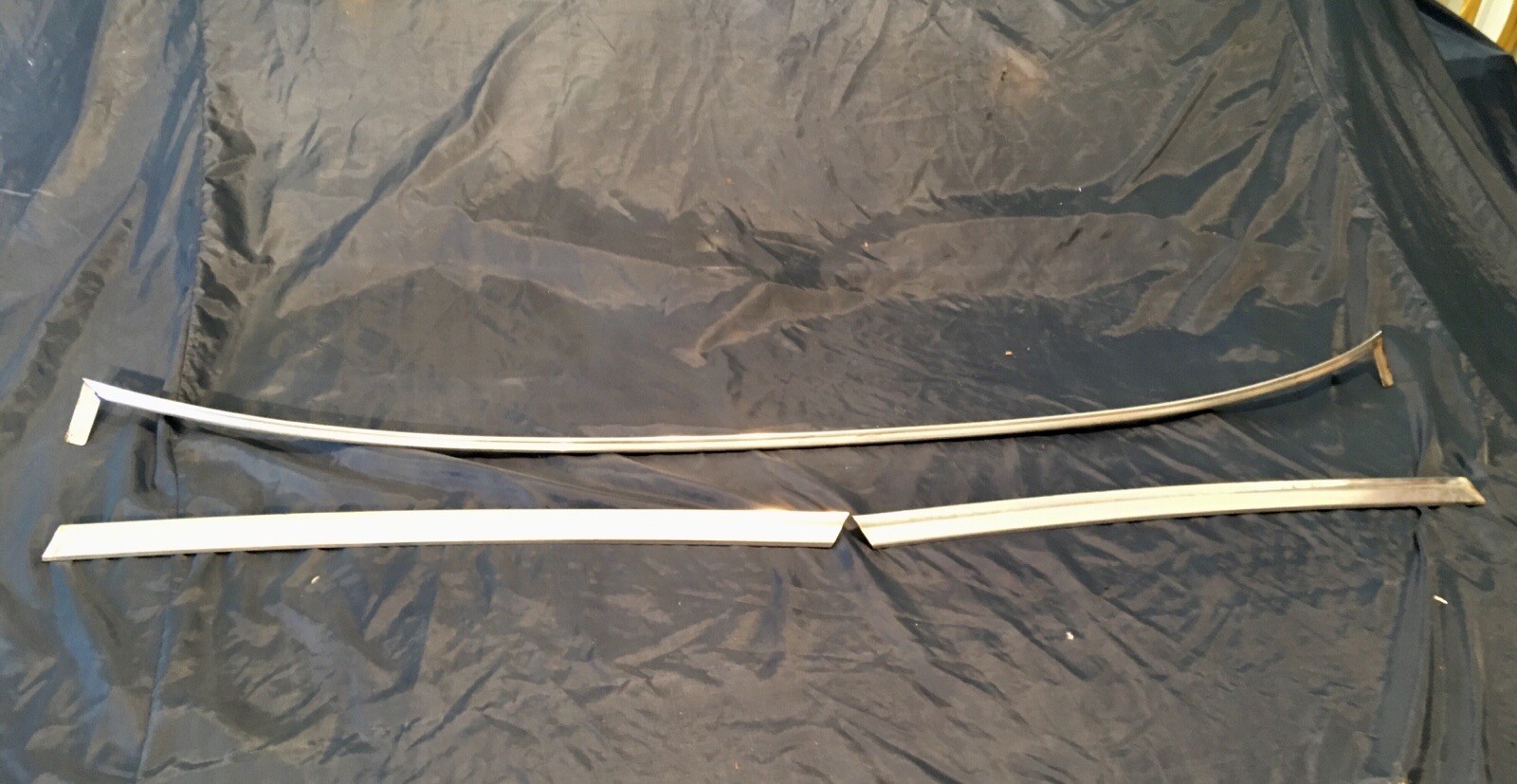 Mercedes R107 450SL 380SL Convertible Front Windshield Molding Trim Set ...