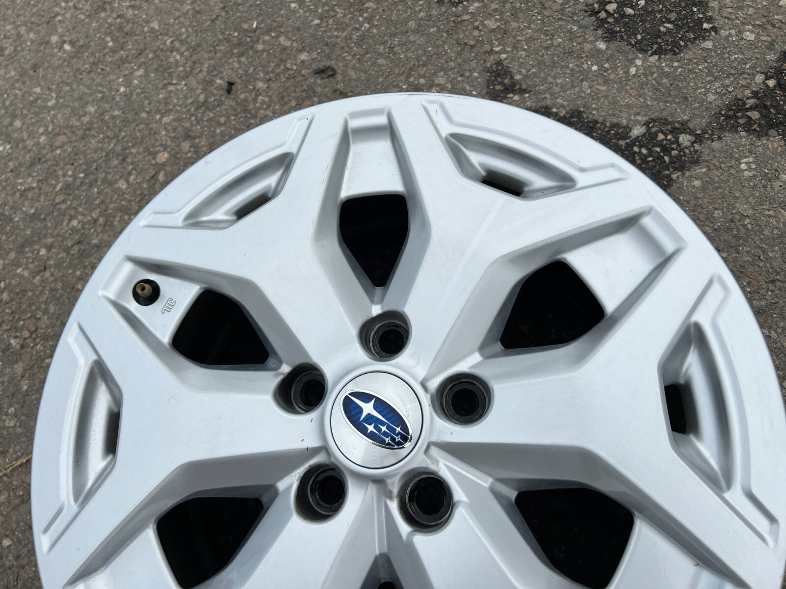 SUBARU FORESTER 2019-2023 OEM Factory Wheel 17" Rim Silver 68866 w/ Cap ...