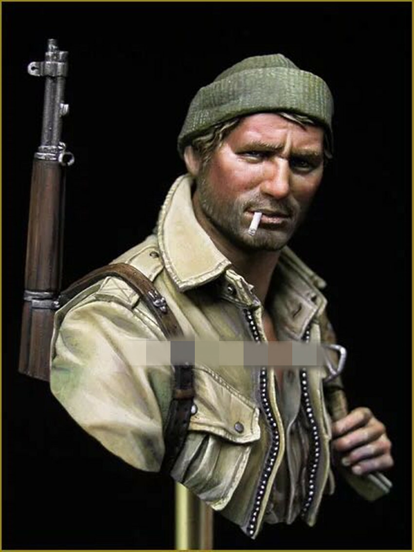 1/10 Resin Figure Bust Model Kit WW II US paratrooper Bust 232 Model ...