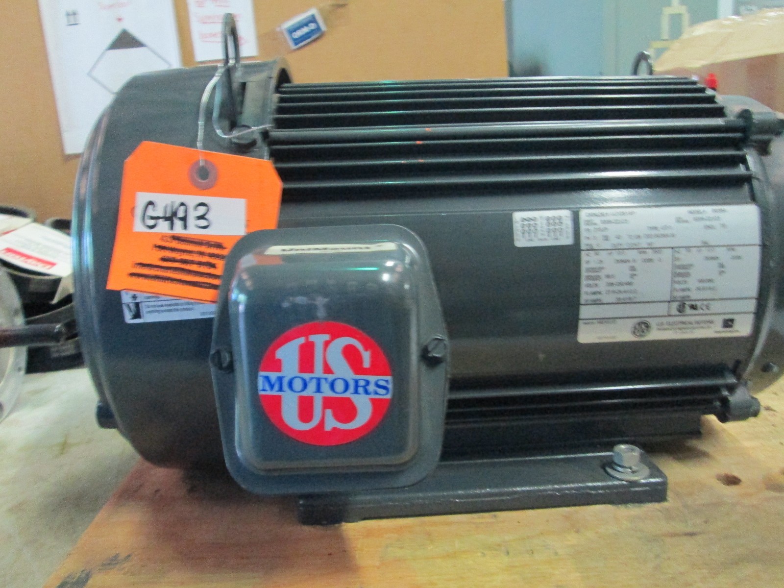 US Motor 10 HP 60/50 Hz Cat# UJ10S1AP Model: B038A Type: UT1 Frame ...